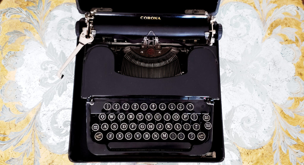 Writing Poetry 101 - How to Write Poetry - Taylor Elizabeth Rose